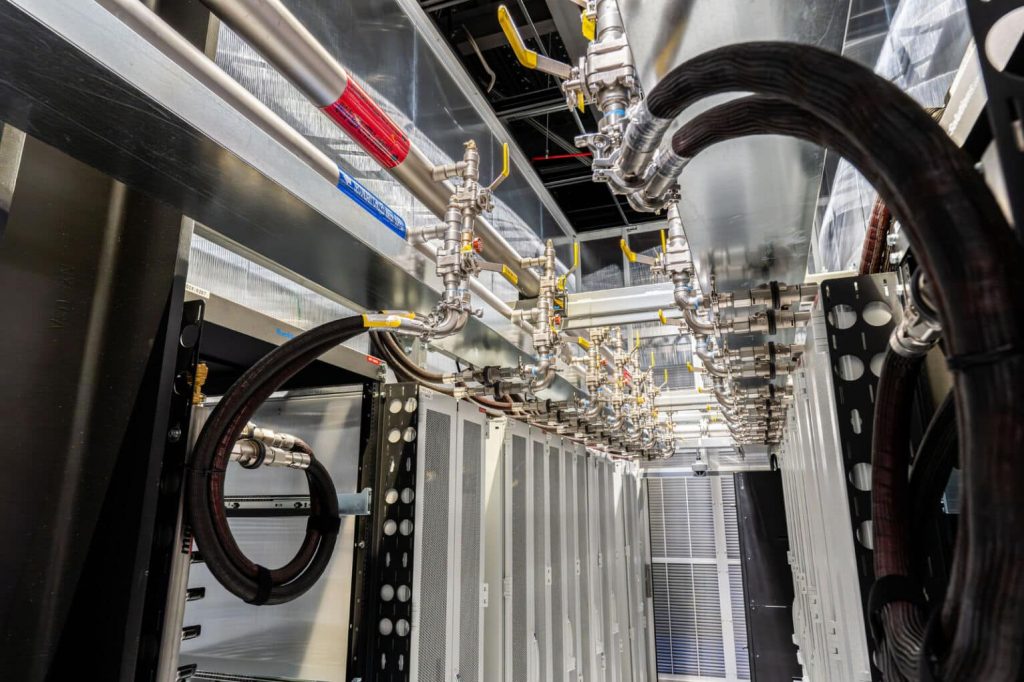 Stainless Steel Application In Data Center Liquid Cooling Systems | BeFlow